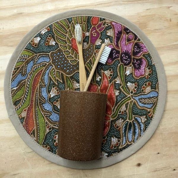 Liquid Wood Rinse Cup | Eco Travel Set | Urban Revolution - Urban ...